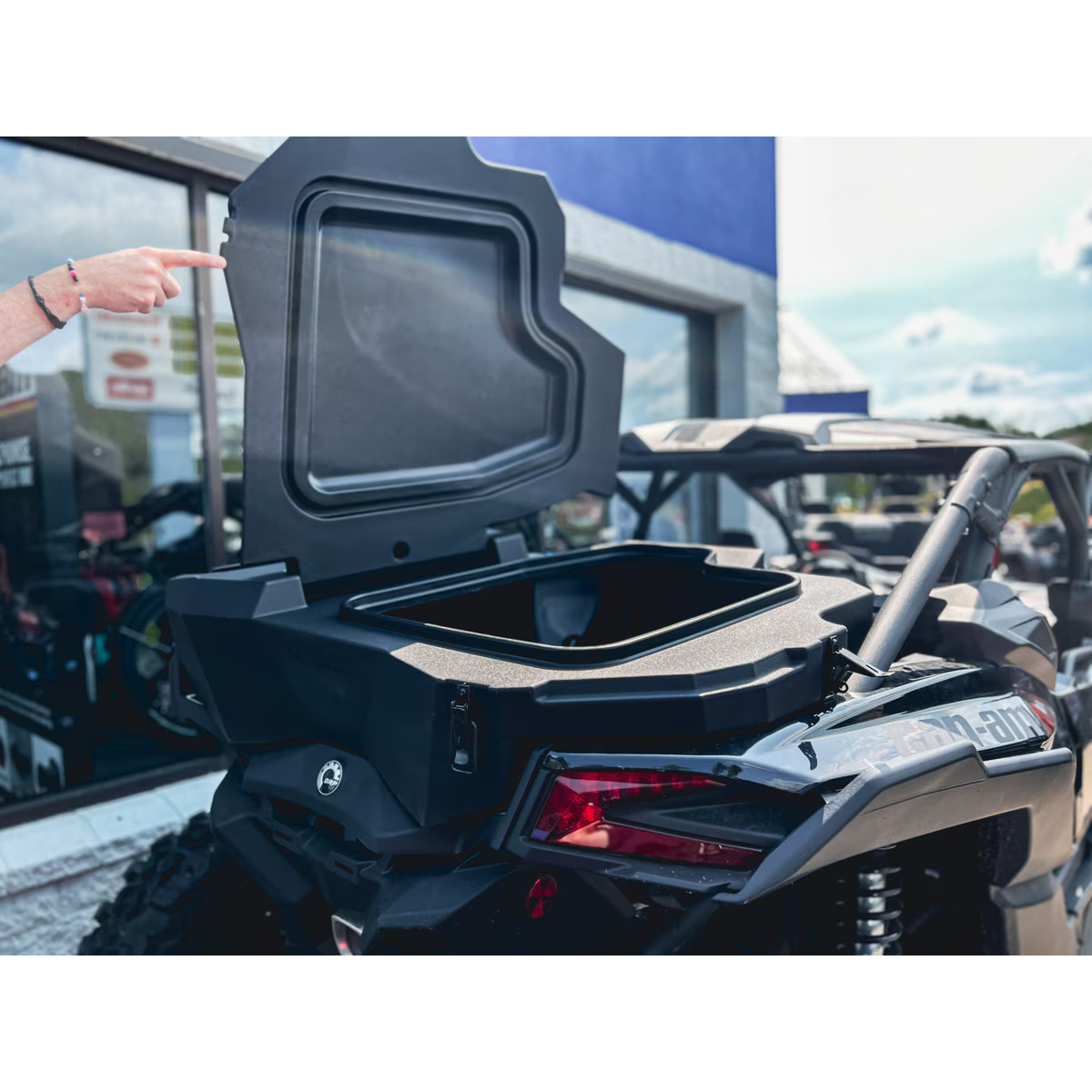 Highlands Can-Am Maverick X3 Rear Cargo Box – UTV Parts Guy